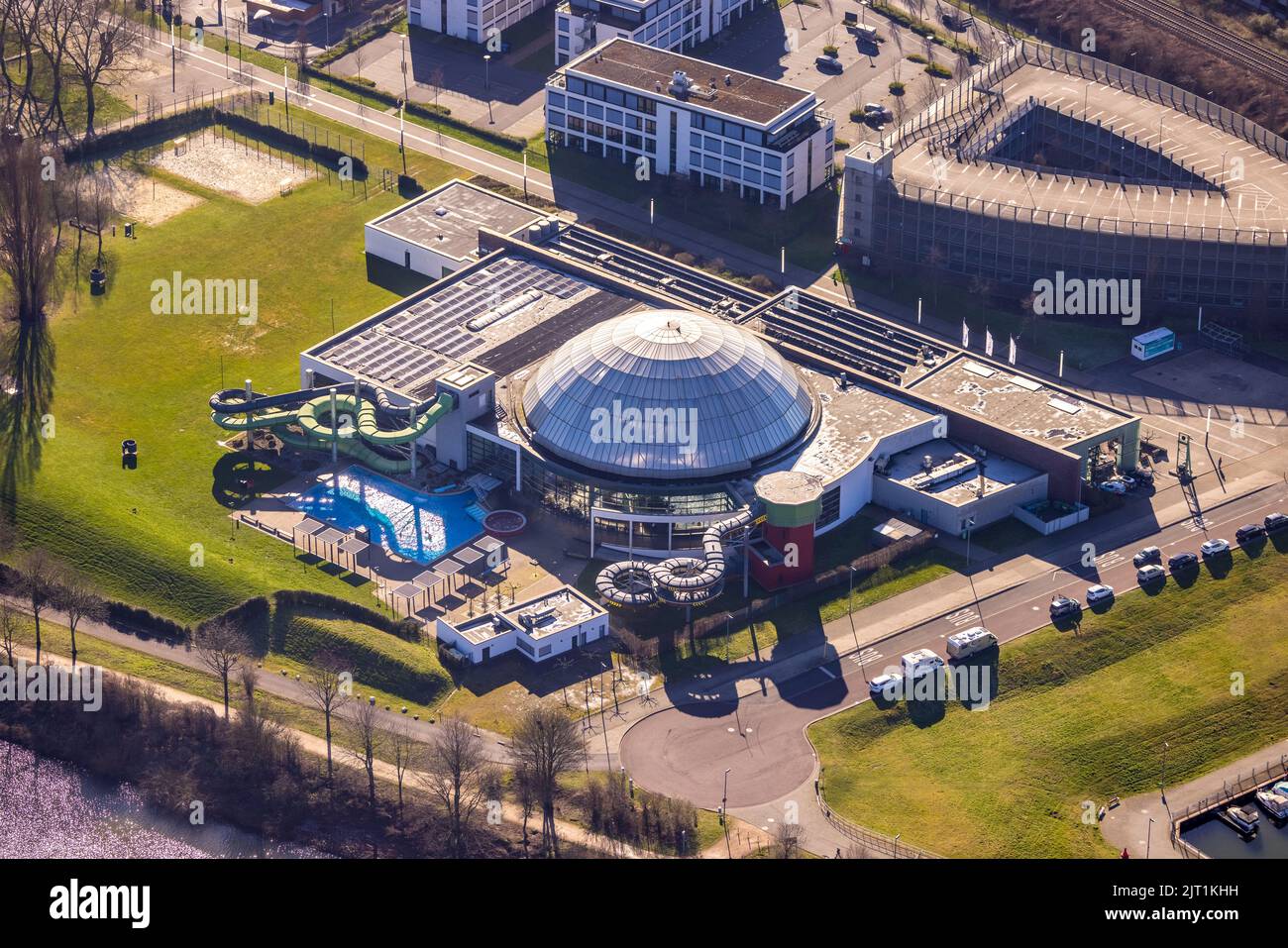 Aquapark oberhausen adventure pool hi-res stock photography and images ...