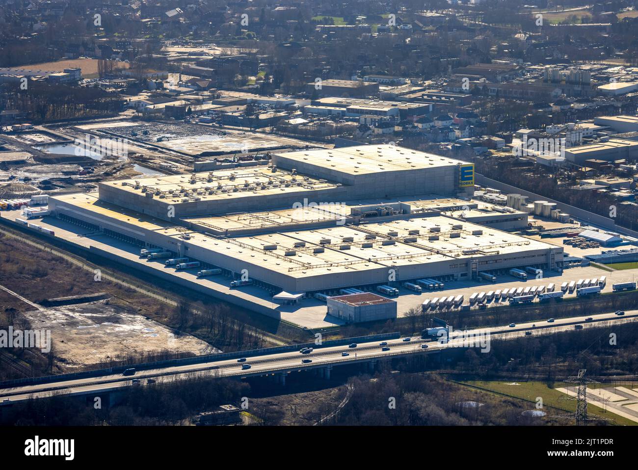 Construction site at the edeka central warehouse logistics center hi ...