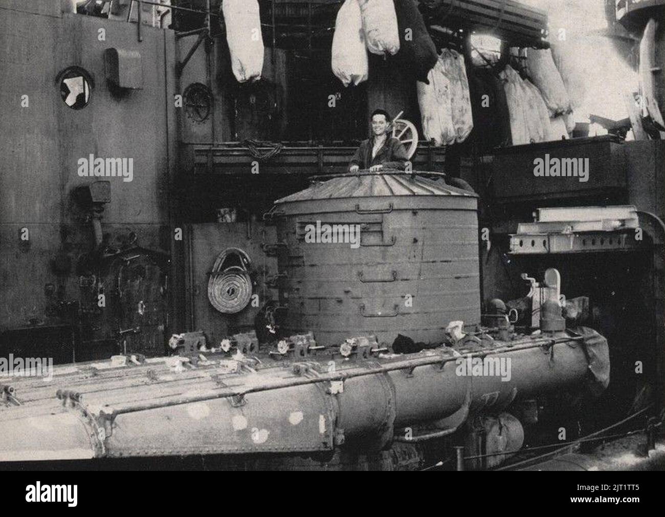 Torpedo launcher aboard USS San Juan (CL-54), during World War II Stock ... Torpedo launcher aboard USS San Juan (CL-54), during World War II Stock ...