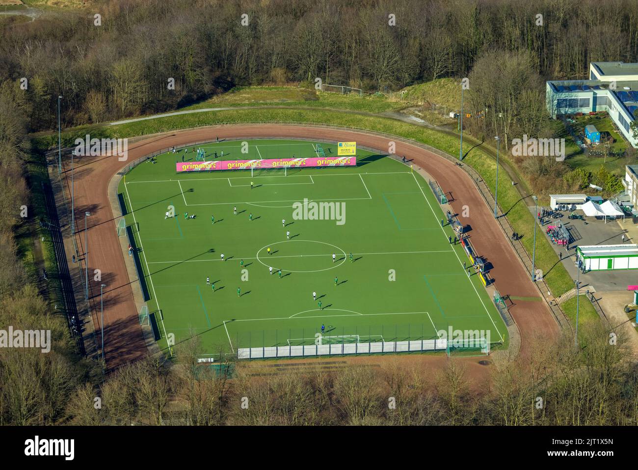 Soccer players on the sports field of tvd velbert 1870 hi-res stock ...