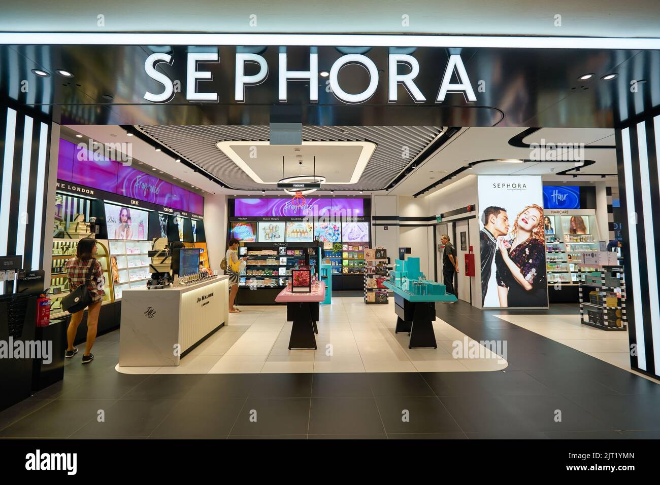 Sephora sign hi-res stock photography and images - Alamy