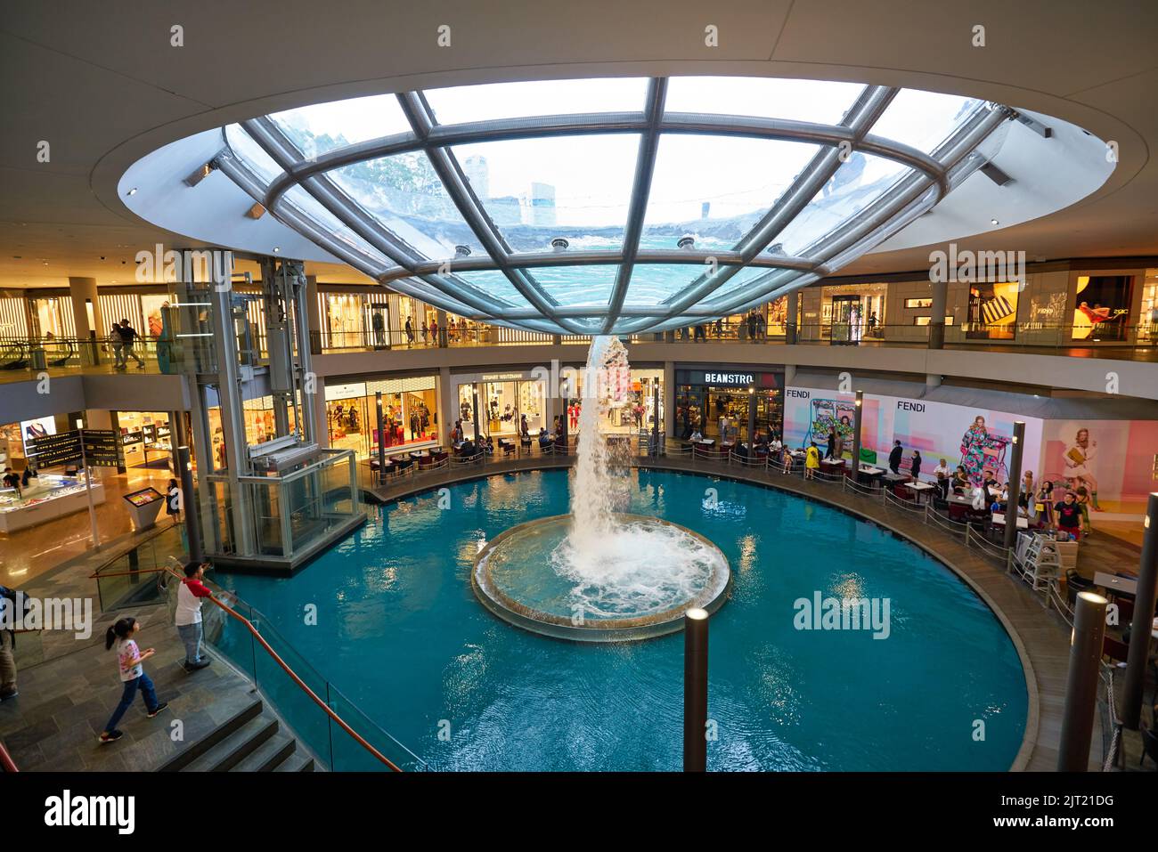 Rain oculus hi-res stock photography and images - Alamy