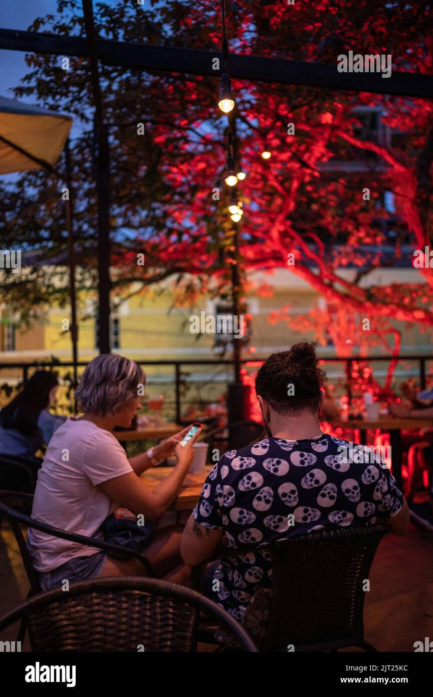 Cali restaurants hi-res stock photography and images - Alamy