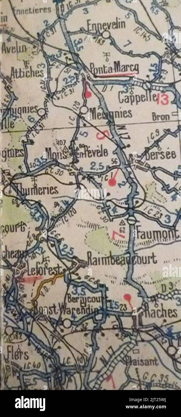 Tracé de l'ancienne ligne Pont-de-la-Deûle - Pont-à-Marcq Stock Photo ...