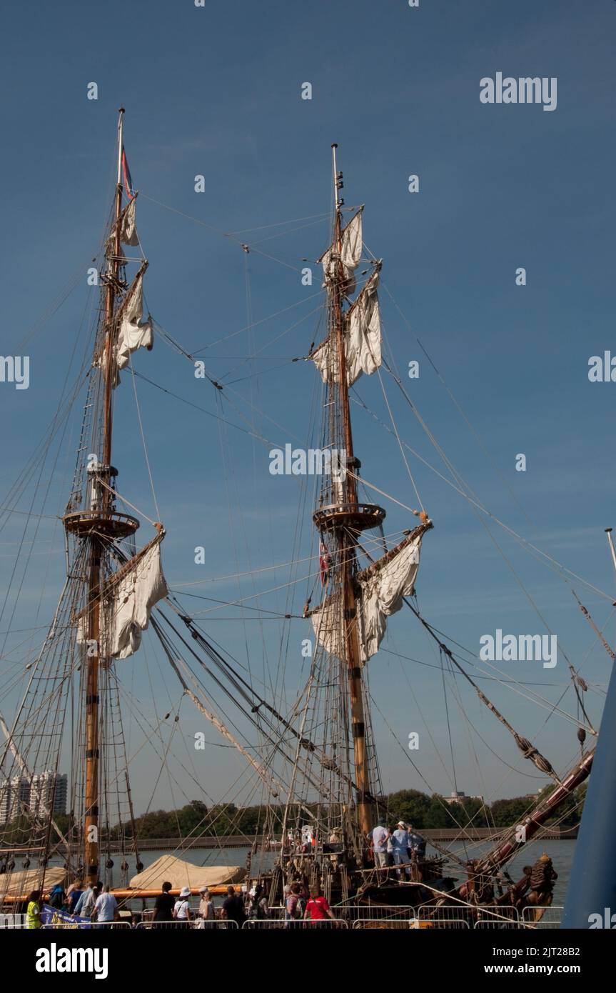 Masts and Rigging of Tall Ship, Tall Ship Festival, River Thames ...