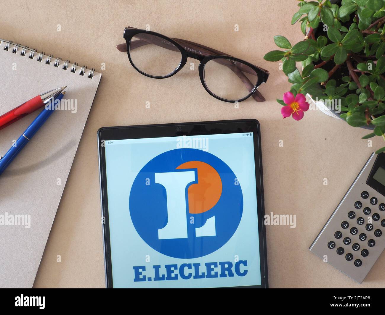 Leclerc logo hi-res stock photography and images - Alamy