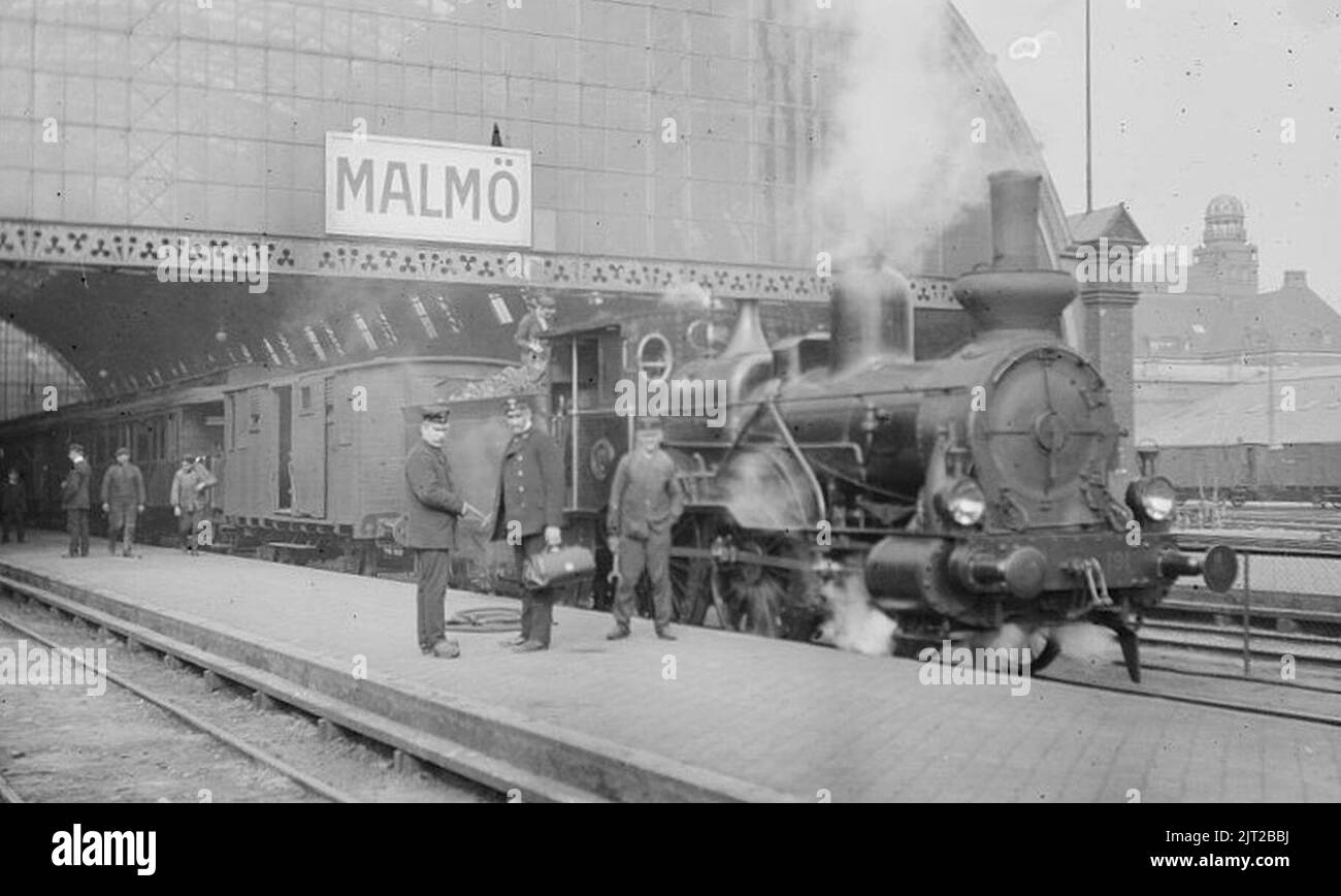 Train at Malmo station Stock Photo - Alamy