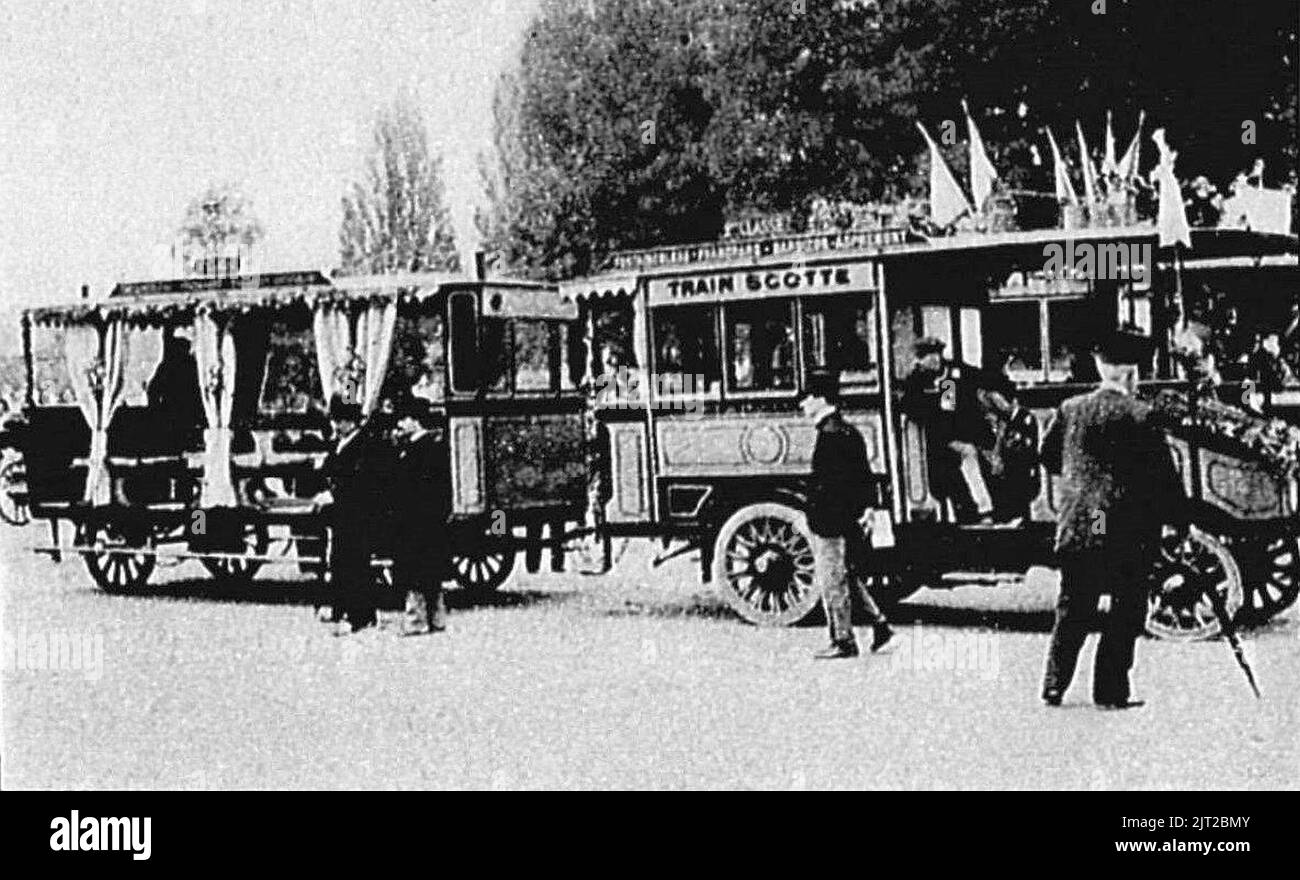 Train Scotte, version omnibus à vapeur (1899 Stock Photo - Alamy