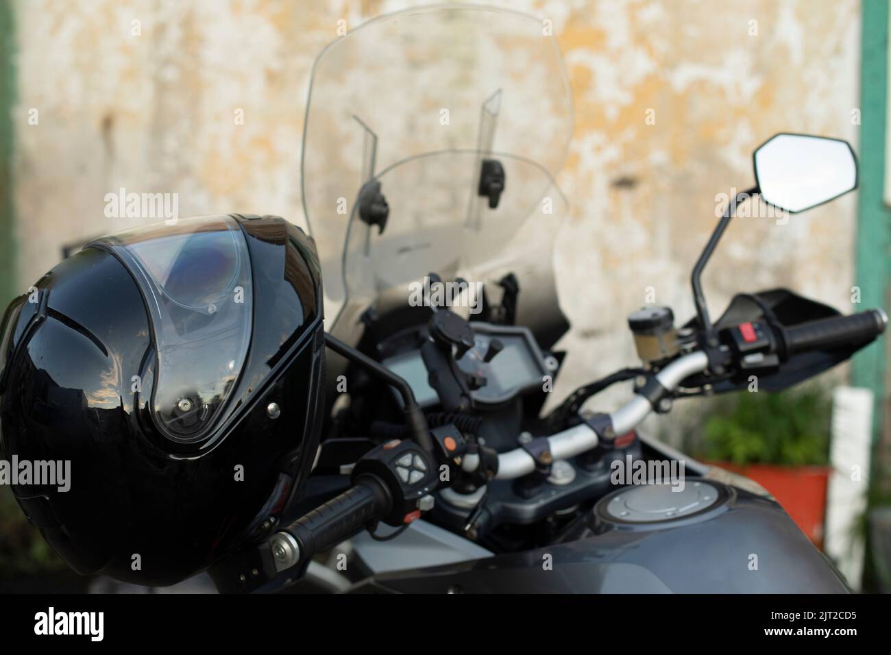 Motorcycle helmet handlebars hi-res stock photography and images - Alamy