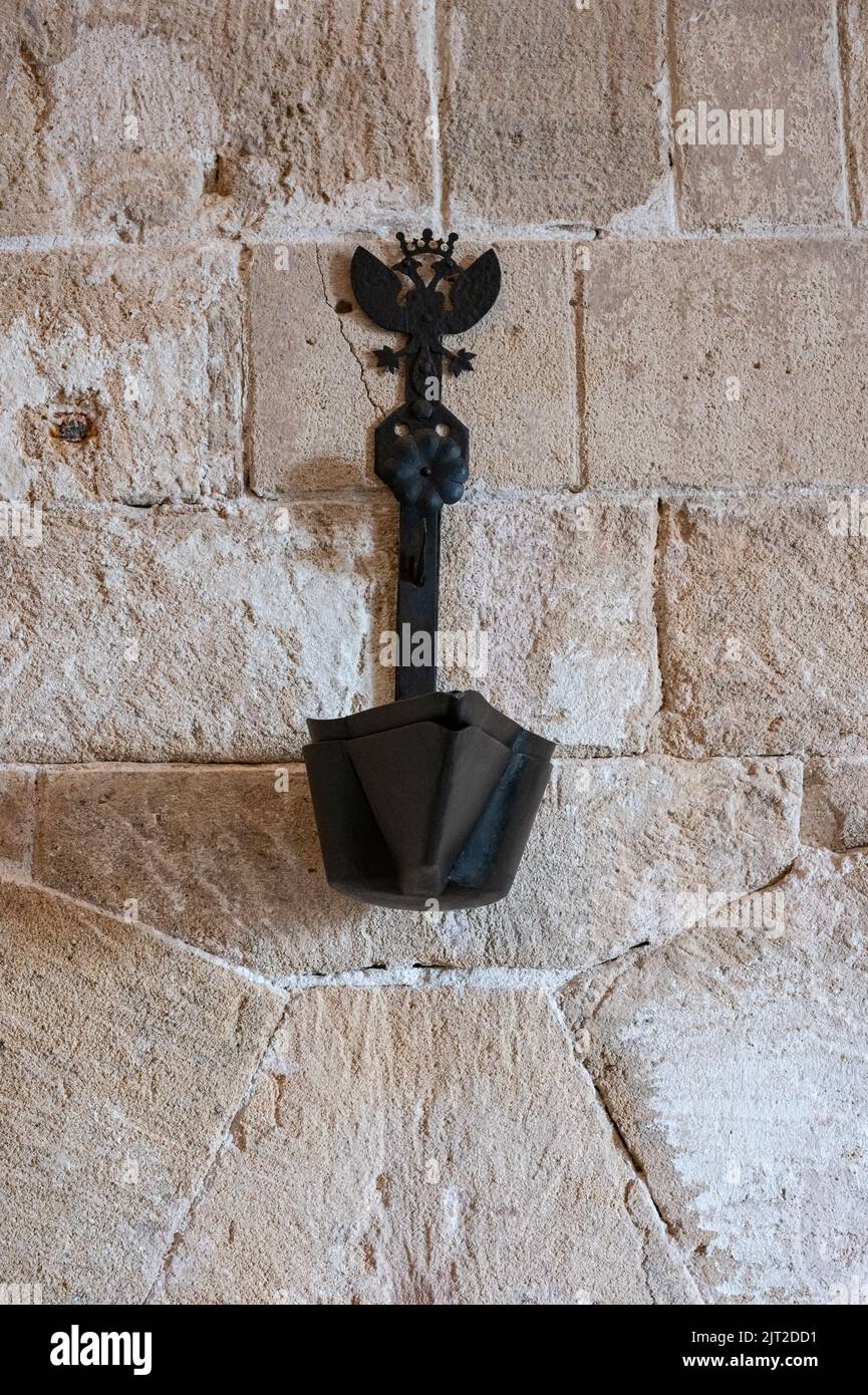 Ancient oil lamp hi-res stock photography and images - Alamy