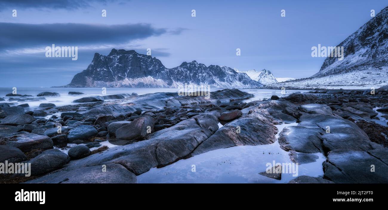 Norwegian sea winter hi-res stock photography and images - Alamy