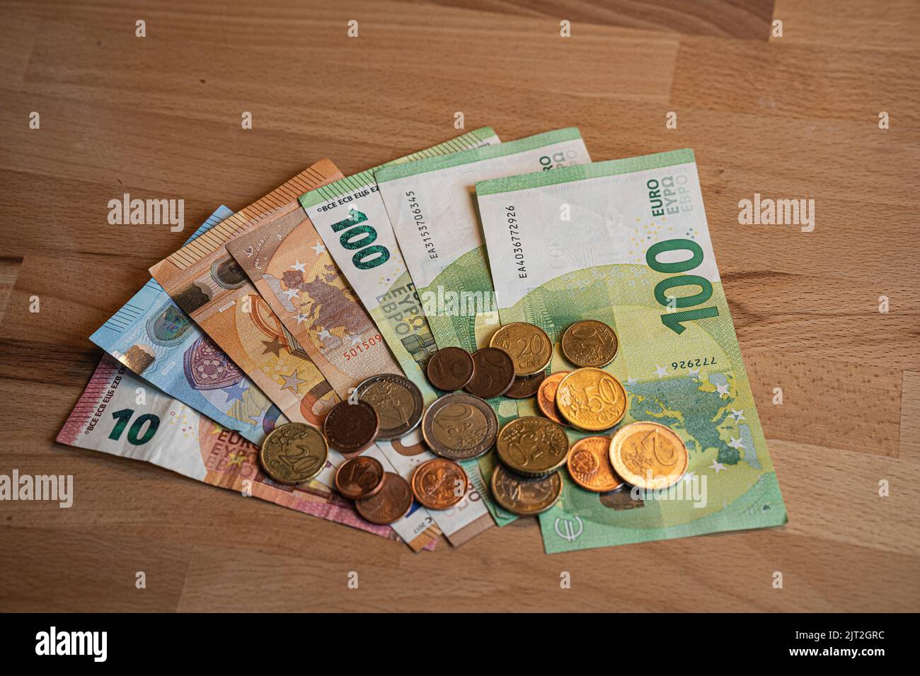 Paper money different types hi-res stock photography and images - Alamy