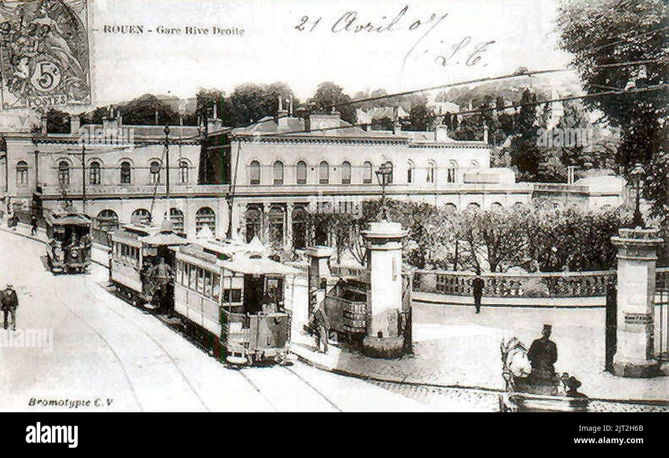 Tramway de Rouen Gare, rive droite Stock Photo - Alamy