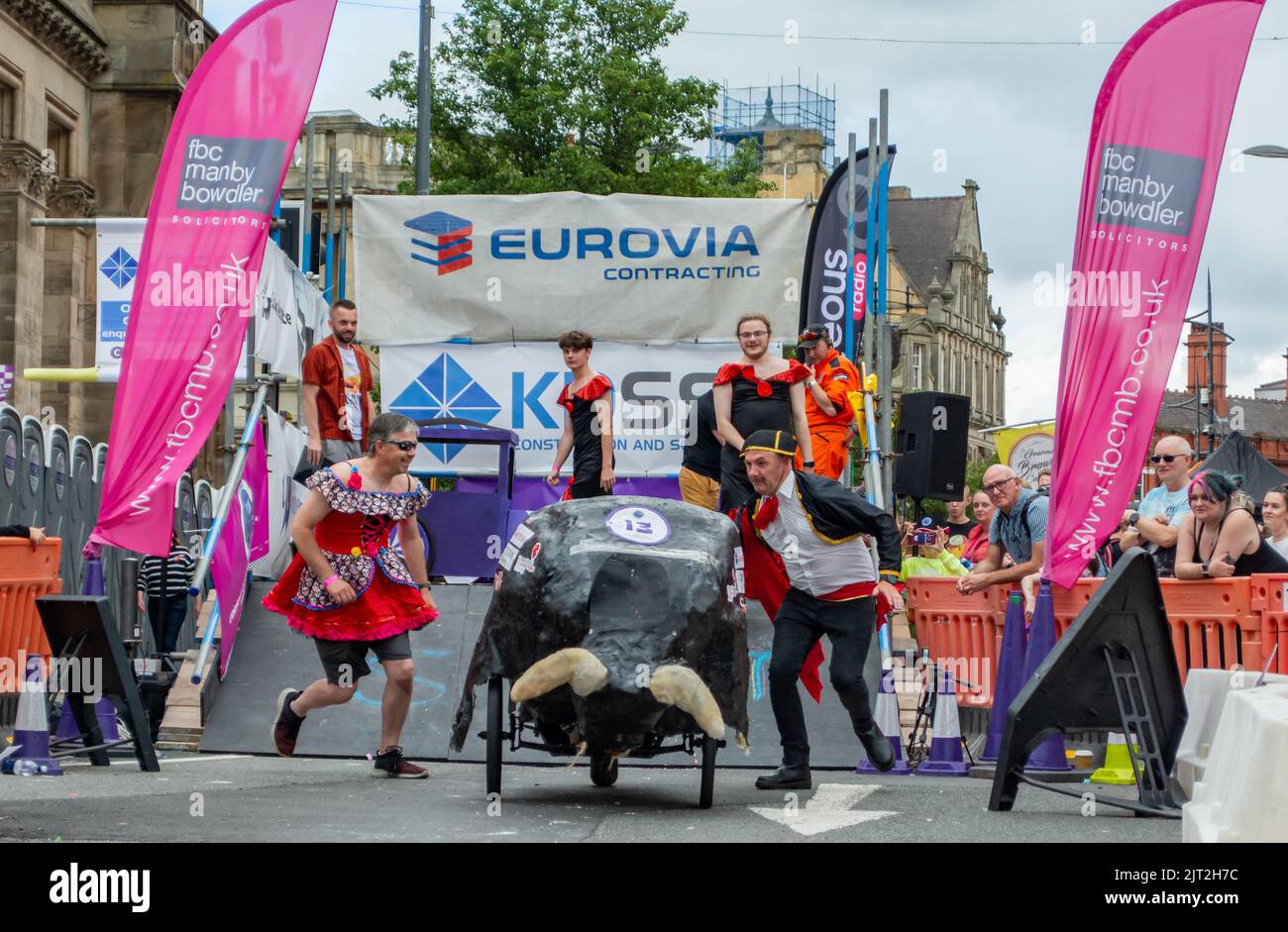 Dast carts hi-res stock photography and images - Alamy