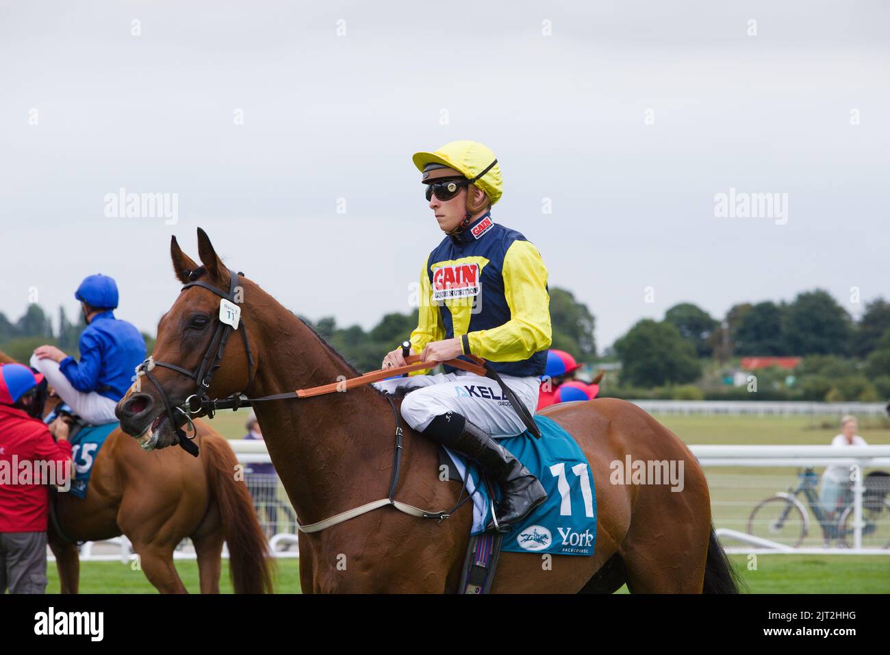Jockey jason watson hi-res stock photography and images - Alamy