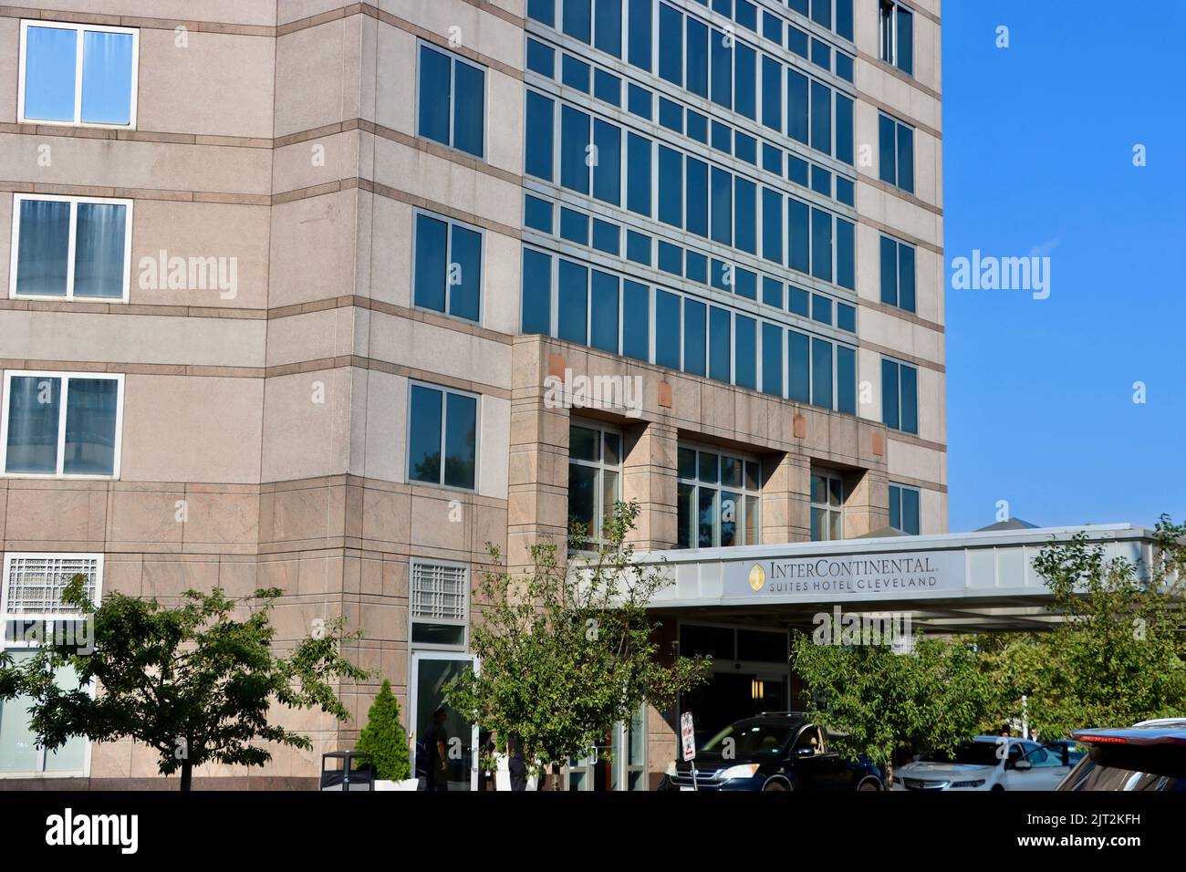 Intercontinental Hotel at the Cleveland Clinic main campus in Cleveland ...