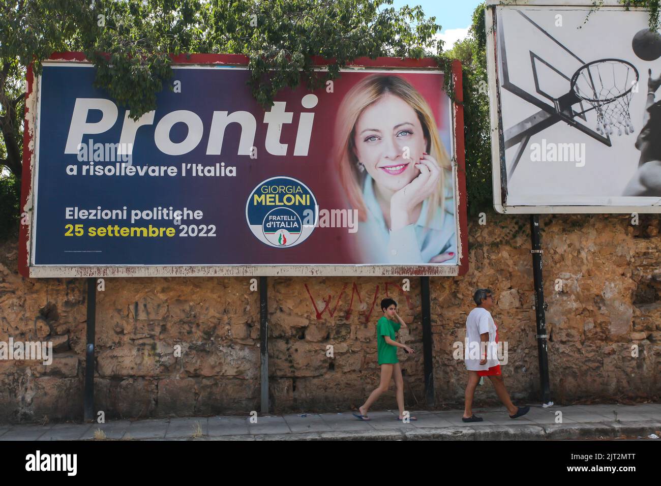 (8/21/2022) Elections in Italy: electoral campaign of Giorgia Meloni ...