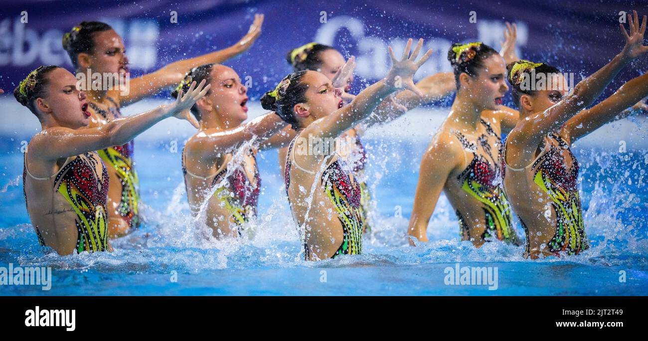 Team Italy performs during the team free program at the World Junior ...