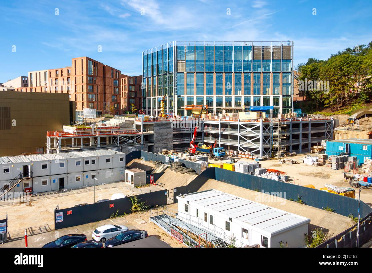 mixed use office building tolent construction and crane framwelgate ...