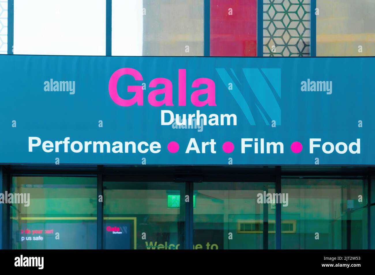 Walkergate hi-res stock photography and images - Alamy