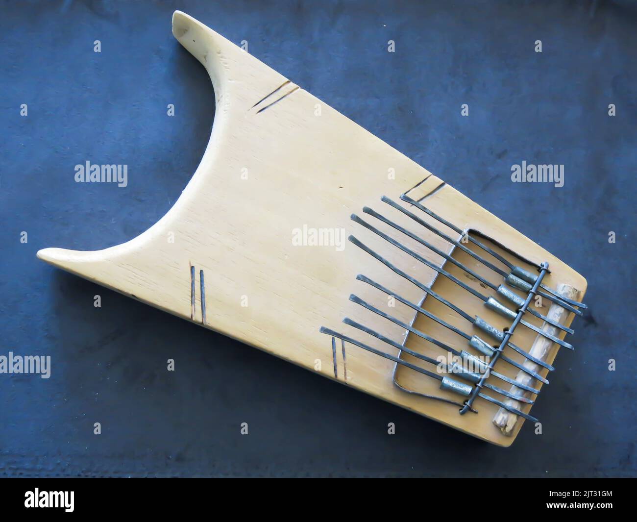 Mbira africa hi-res stock photography and images - Alamy