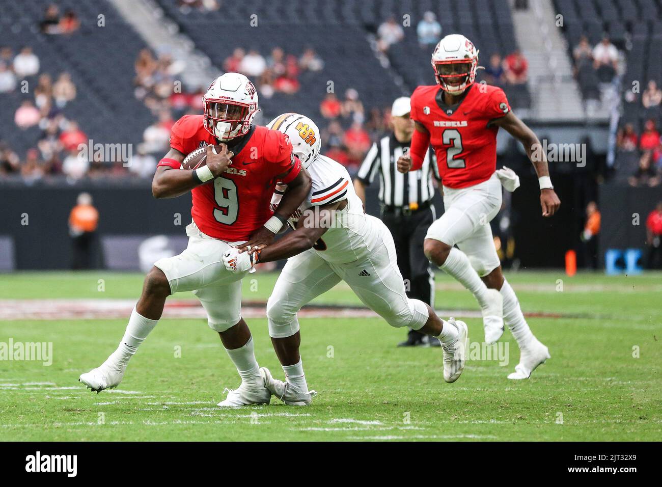 August 27, 2022: UNLV Rebels running back Aidan Robbins (9) runs with ...
