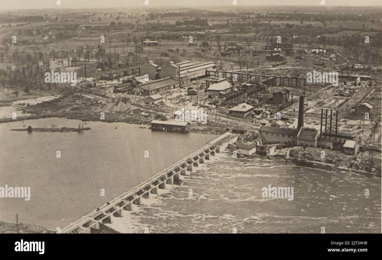 Trenton Ontario from the Air (HS85-10-36555 Stock Photo - Alamy