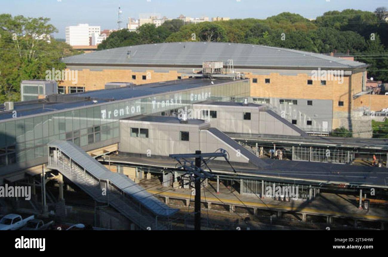 Trenton Transit Center NEC NJT Overview Stock Photo - Alamy