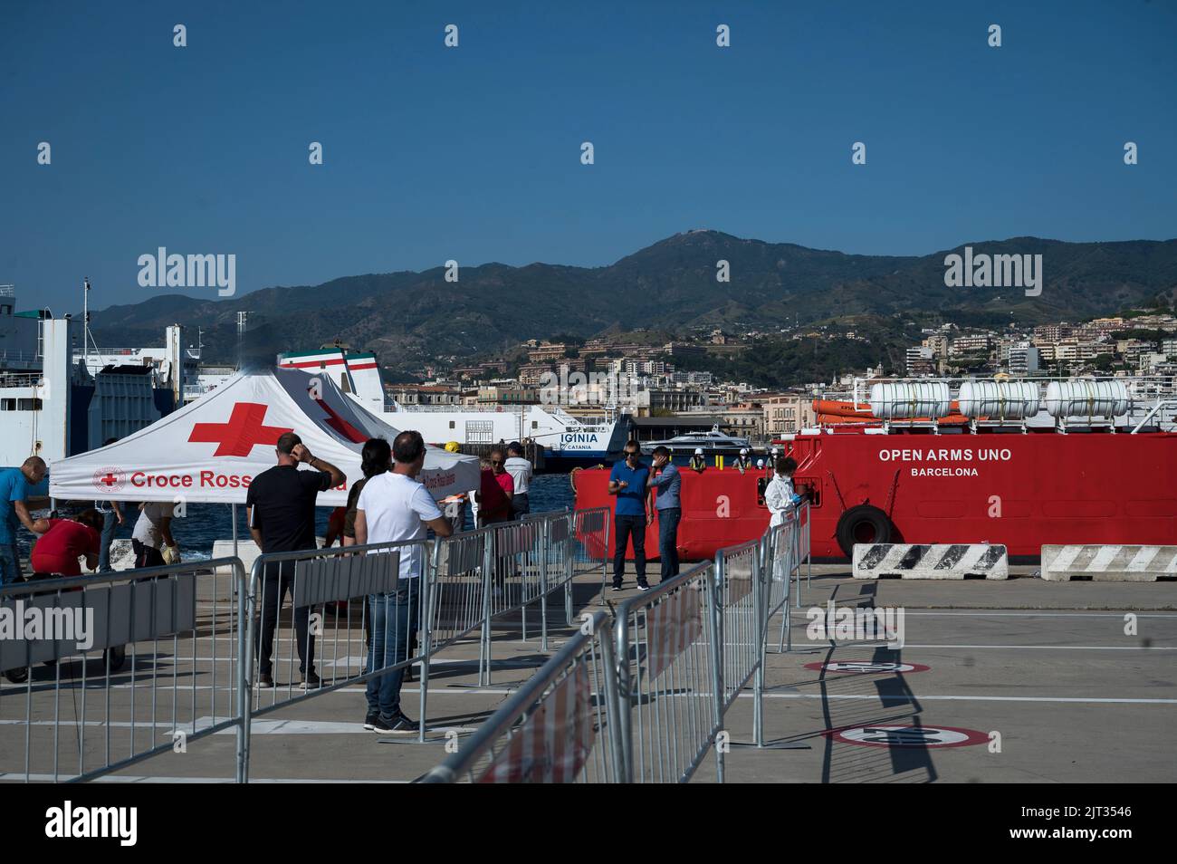 Messina, Italy. 27th Aug, 2022. Members from the Red Cross prepare for ...
