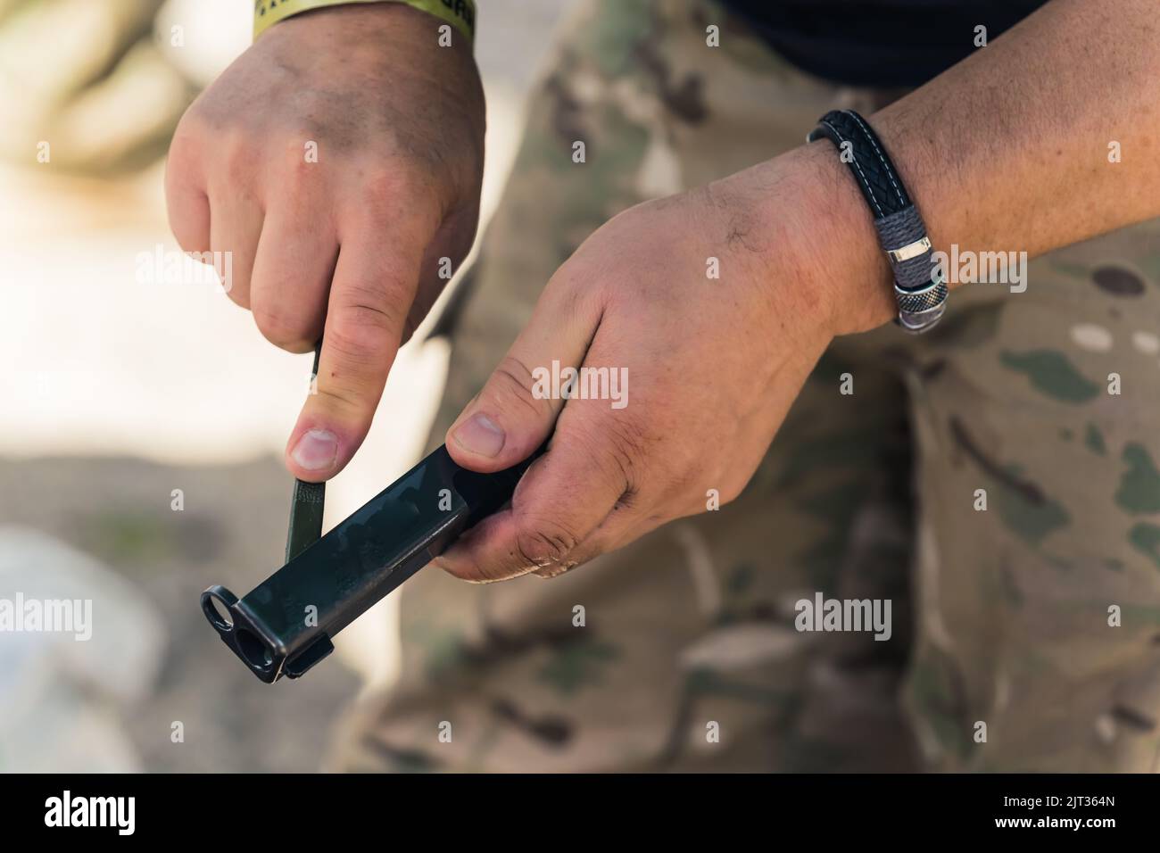Gunsmithing military hi-res stock photography and images - Alamy