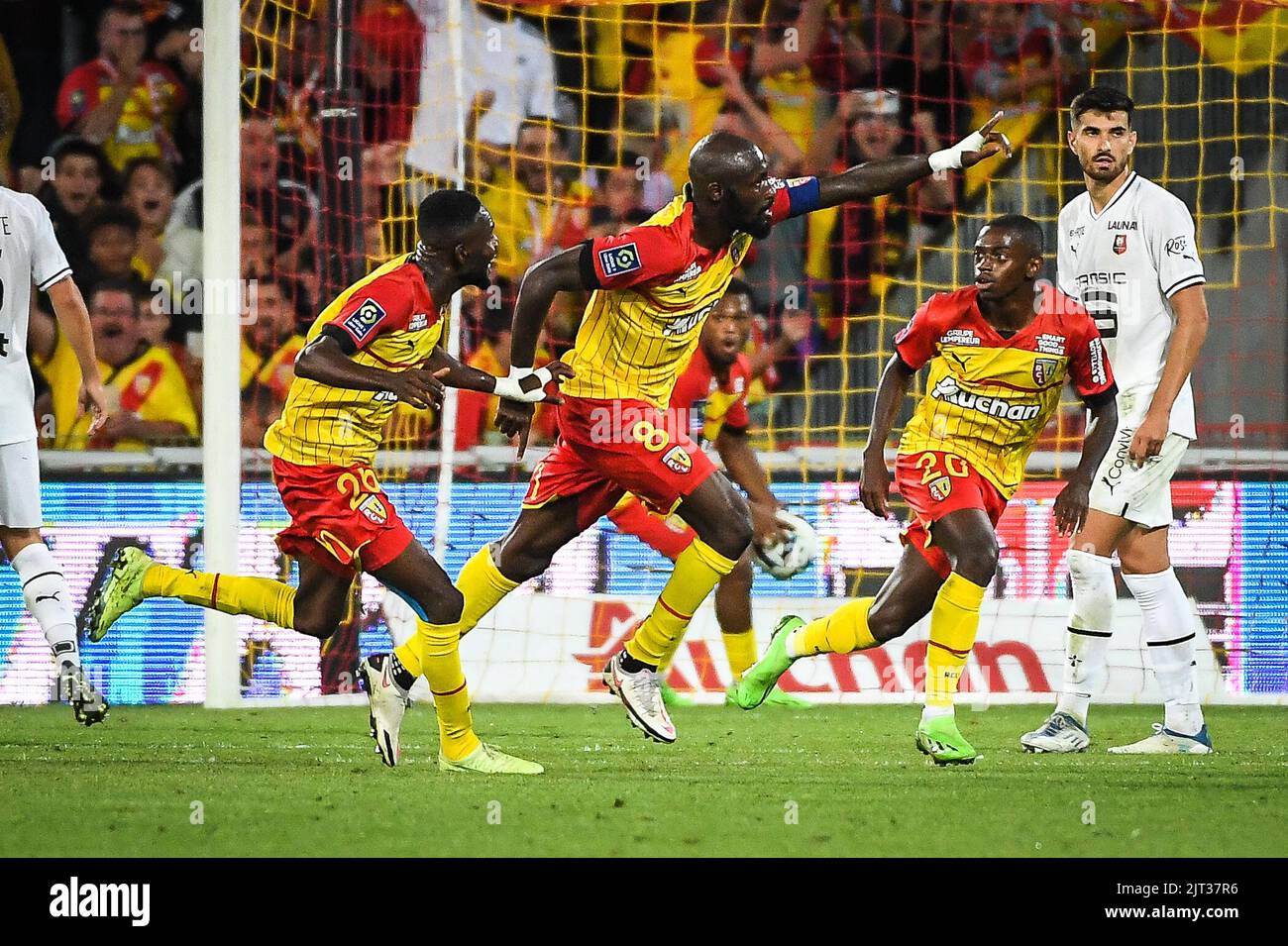 Seko FOFANA of Lens celebrate his goal with teammates during the French ...