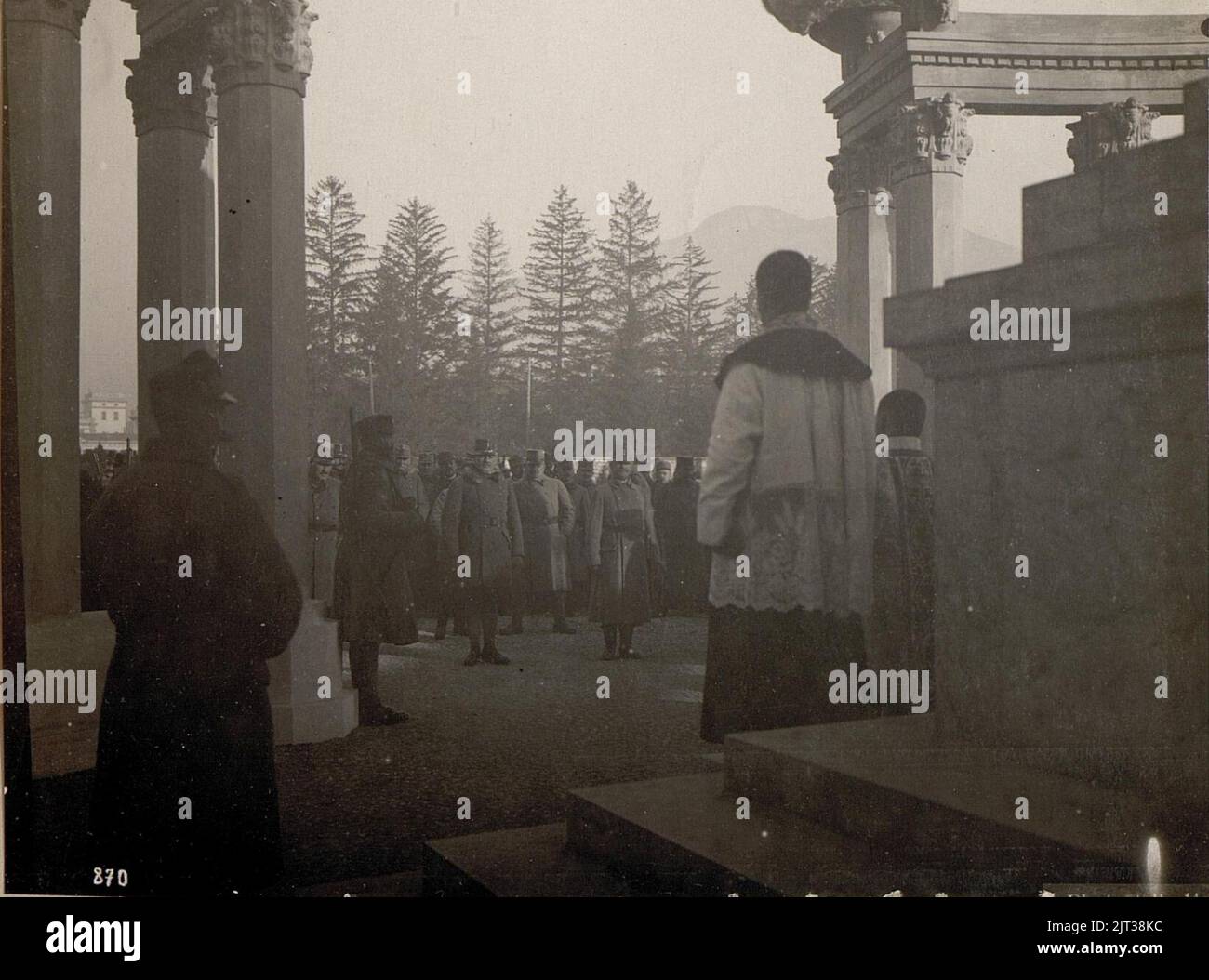 Trient.Enthüllung des Kriegerdenkmals am Friedhof Stock Photo - Alamy