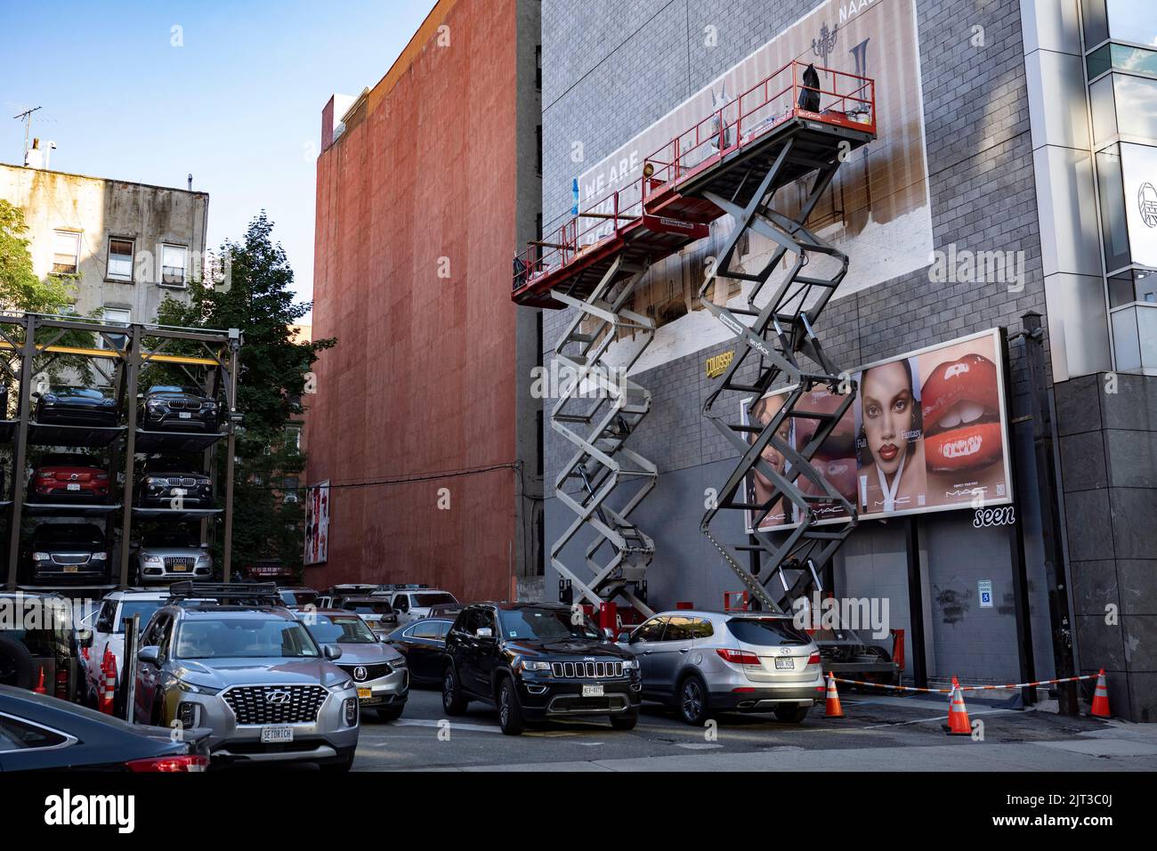 New York, New York, USA. 23rd Aug, 2022. August 23, 2022: Advertisement ...