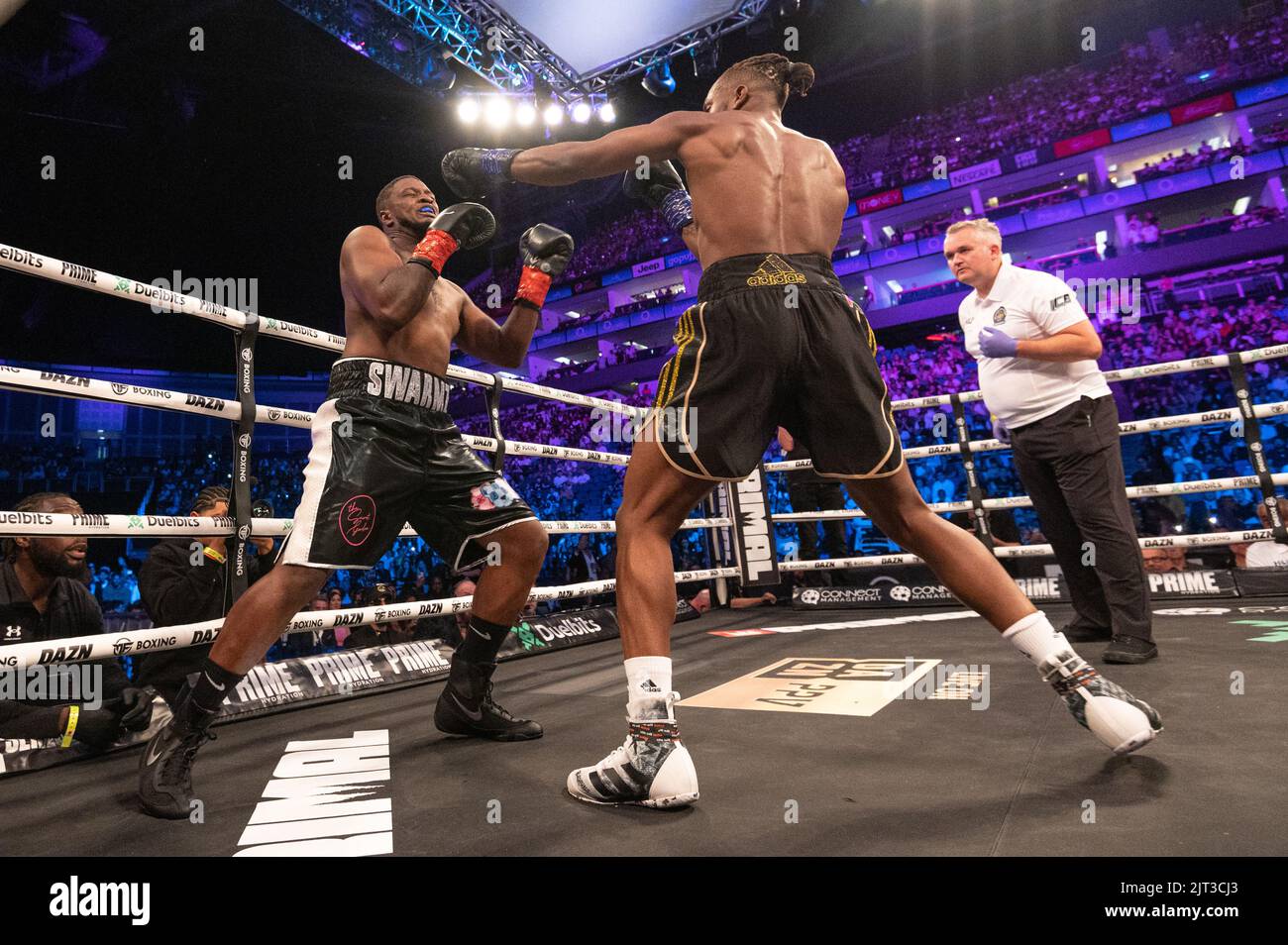 Youtube personality KSI and rapper Swarmz during their ‘Two Fights in ...