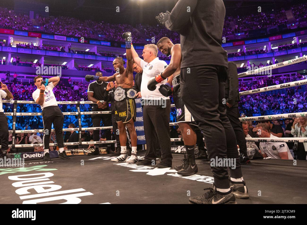 Youtube personality KSI and rapper Swarmz during their ‘Two Fights in ...