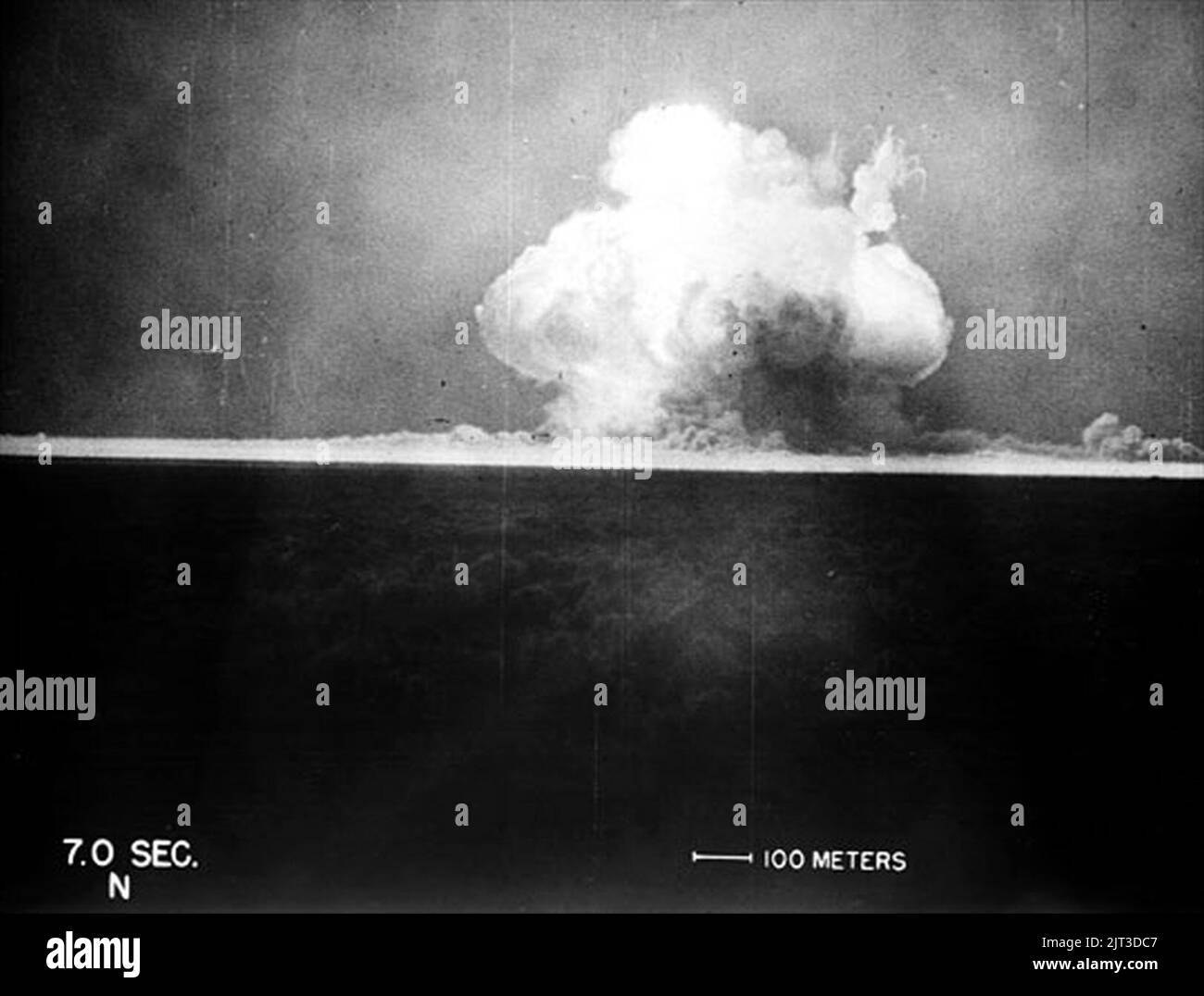 Trinity Test Mushroom Cloud 7s Stock Photo - Alamy