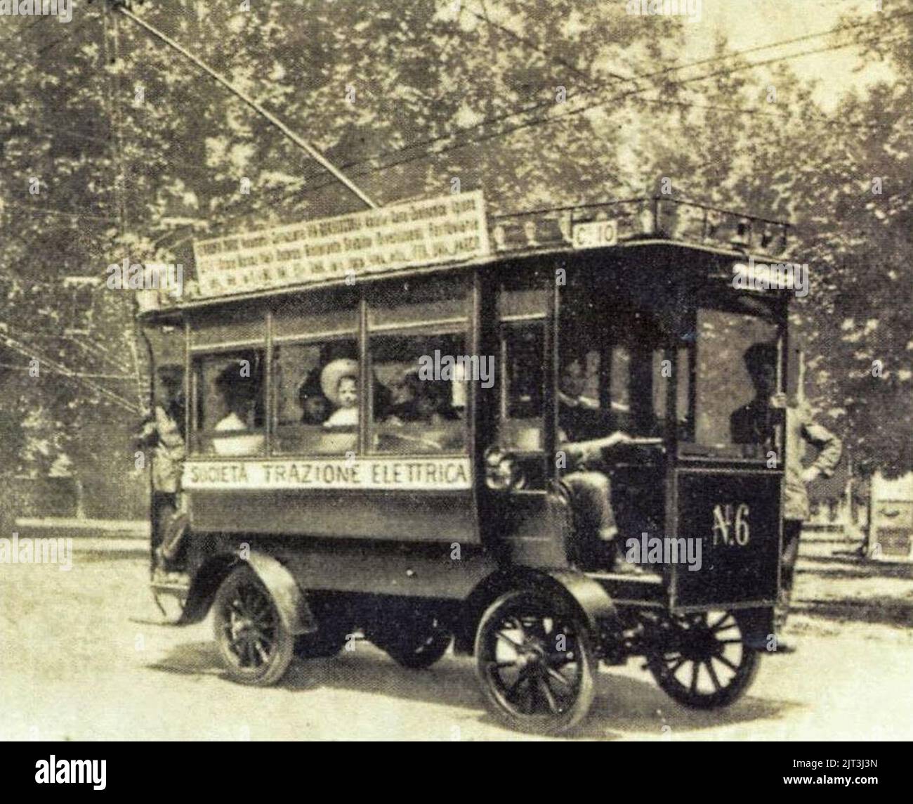 Trolleybus of Società per la Trazione Elettrica at Expo 1906 in Milan ...