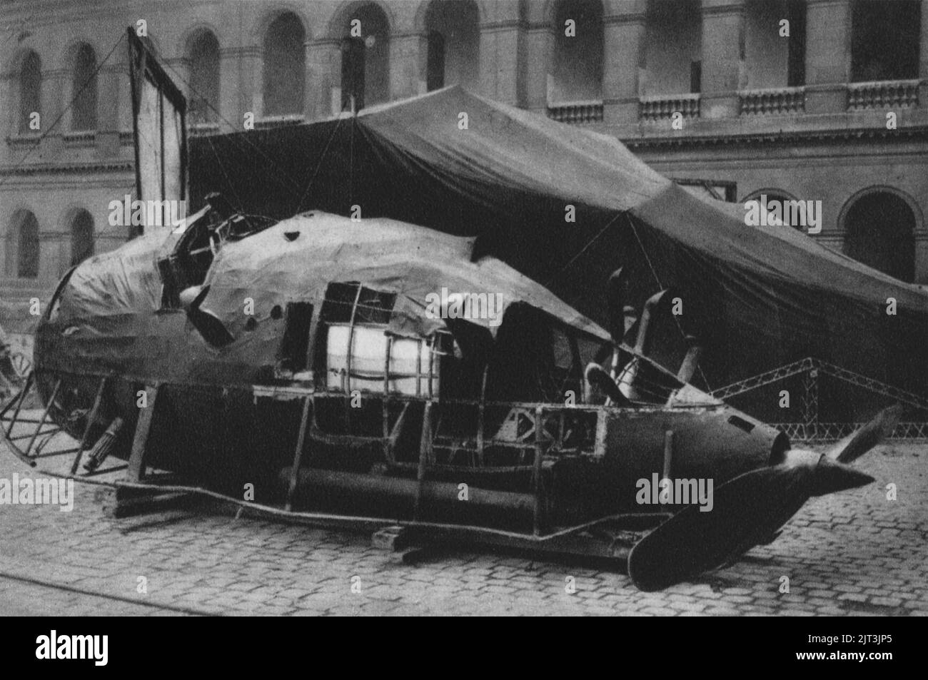 Zeppelin l49 hi-res stock photography and images - Alamy