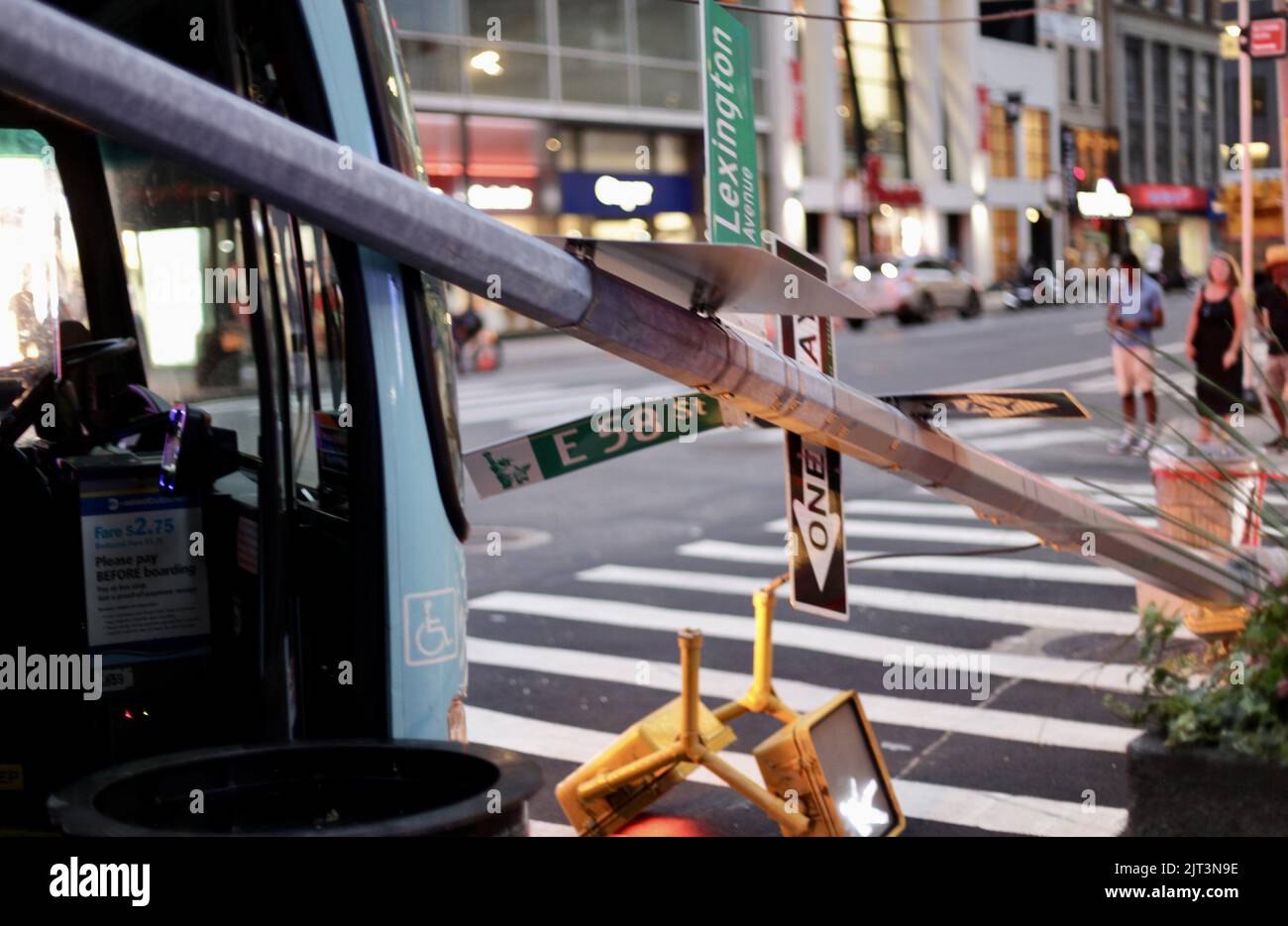 First responders accident scene hi-res stock photography and images - Alamy