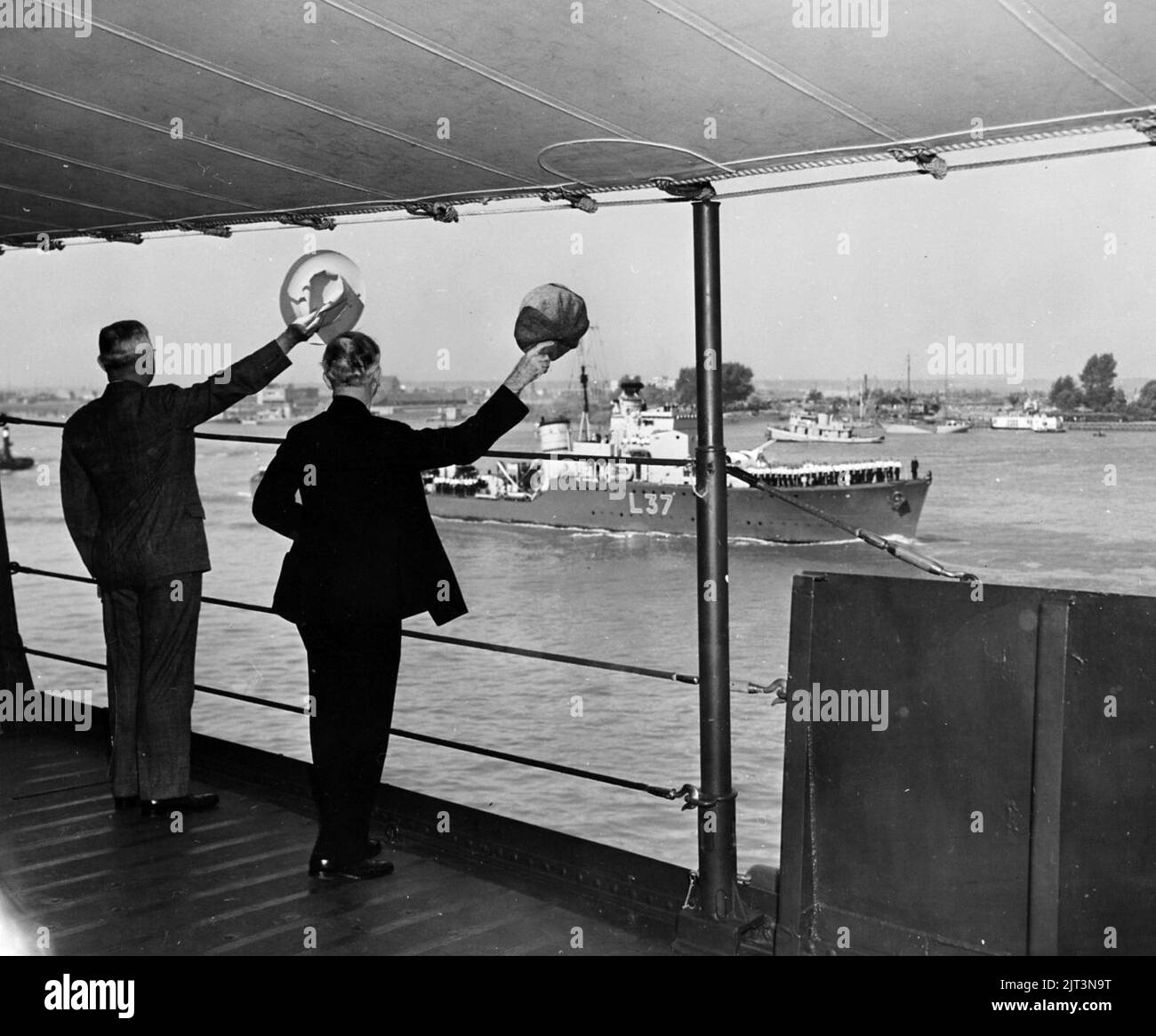 Hms truman hi-res stock photography and images - Alamy