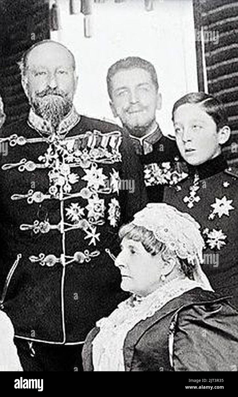 Tsar Ferdinand with his family Stock Photo - Alamy