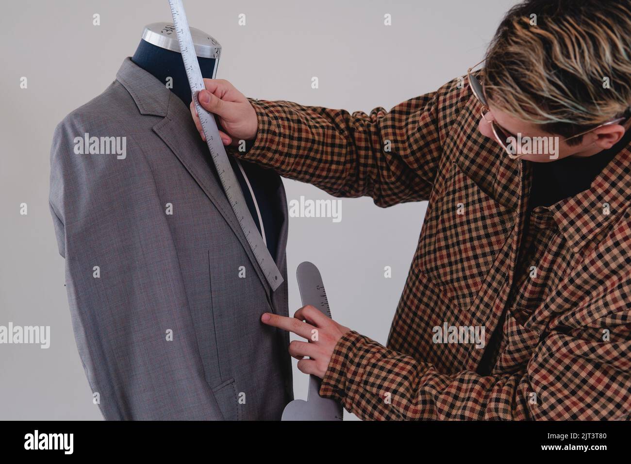 Finishing dress hi-res stock photography and images - Alamy