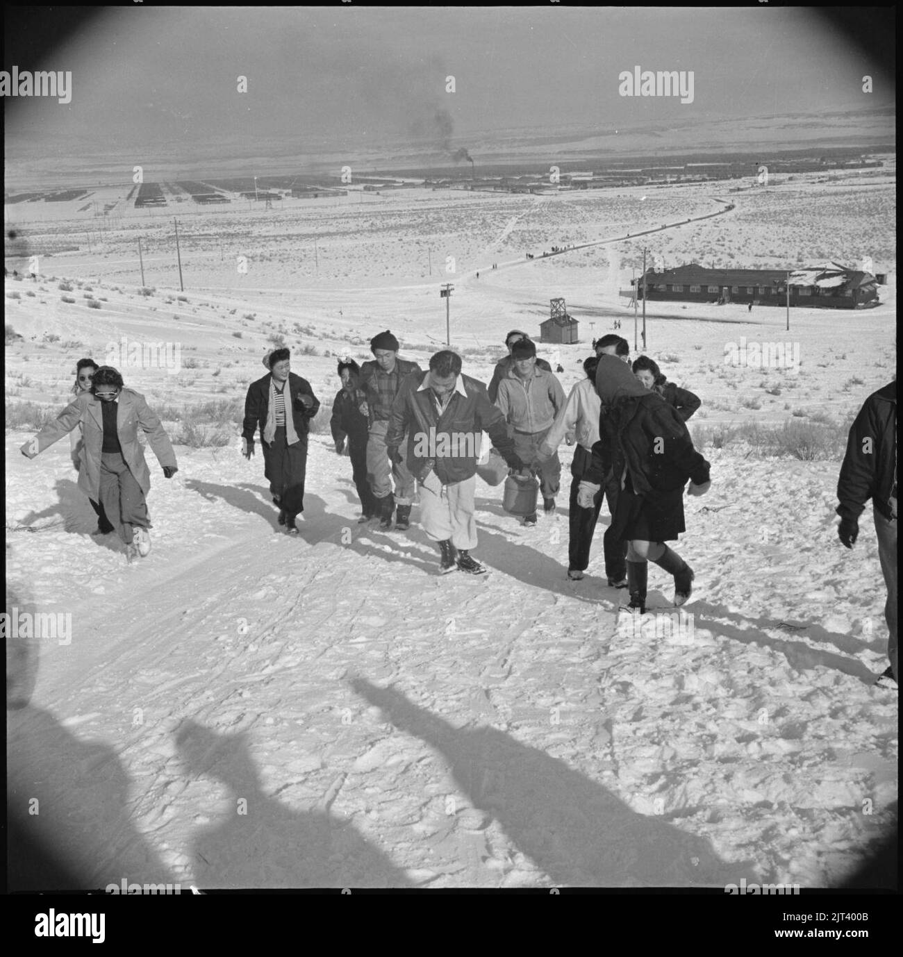Tule Lake Relocation Center, Newell, California. A pleasant Sunday ...