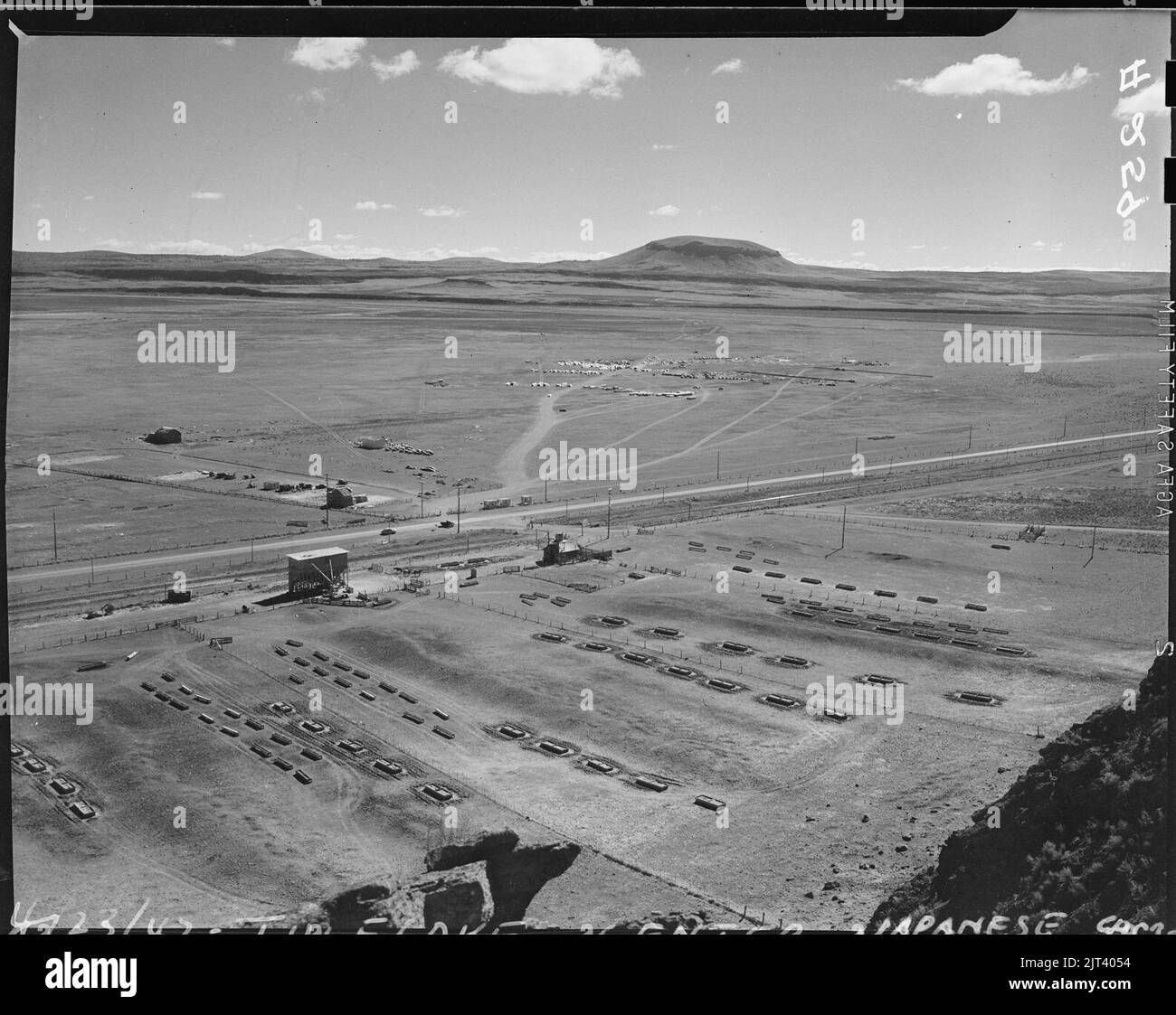 Tule Lake Relocation Center, Newell, California. Bird's-eye view of the ...