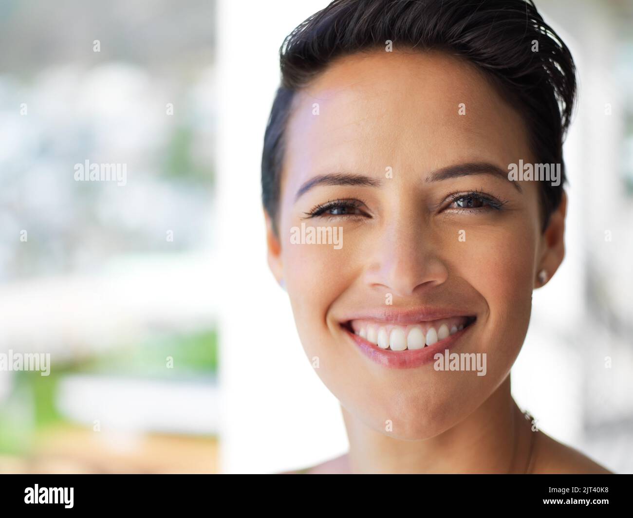 Reasons to smile hi-res stock photography and images - Alamy