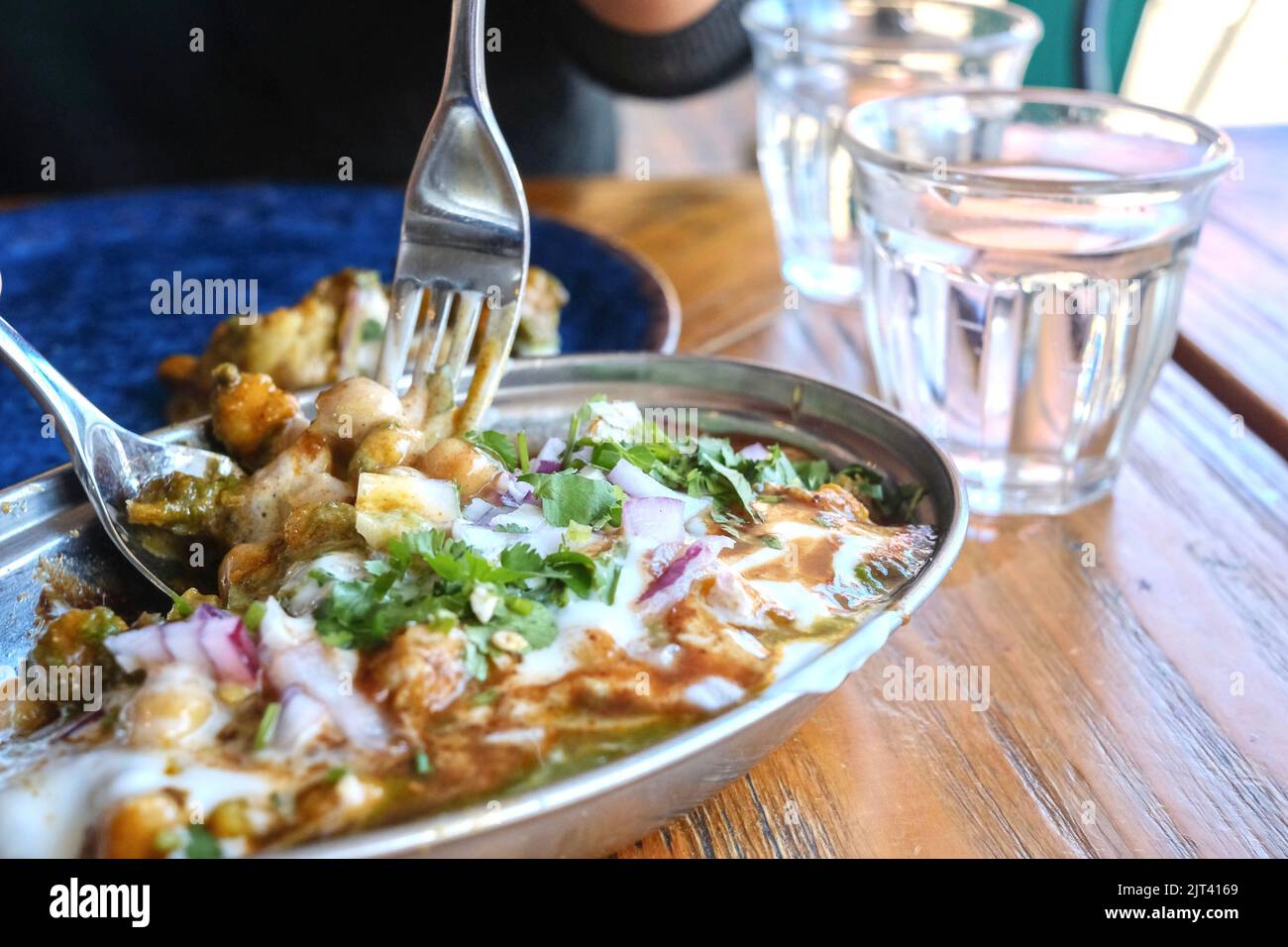 Indian street food chaat hi-res stock photography and images - Alamy