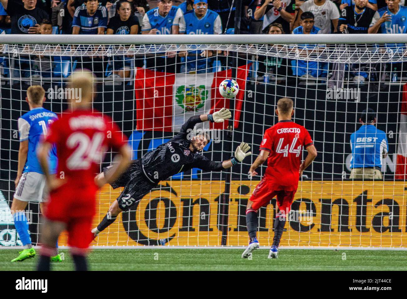August 27, 2022: Toronto FC goalkeeper Alex Bono (25) blocks the shot ...