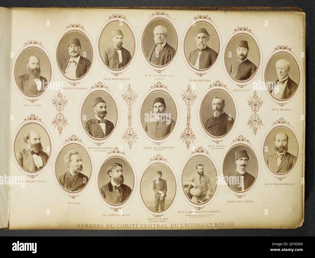 Turkish Red Crescent members Stock Photo - Alamy