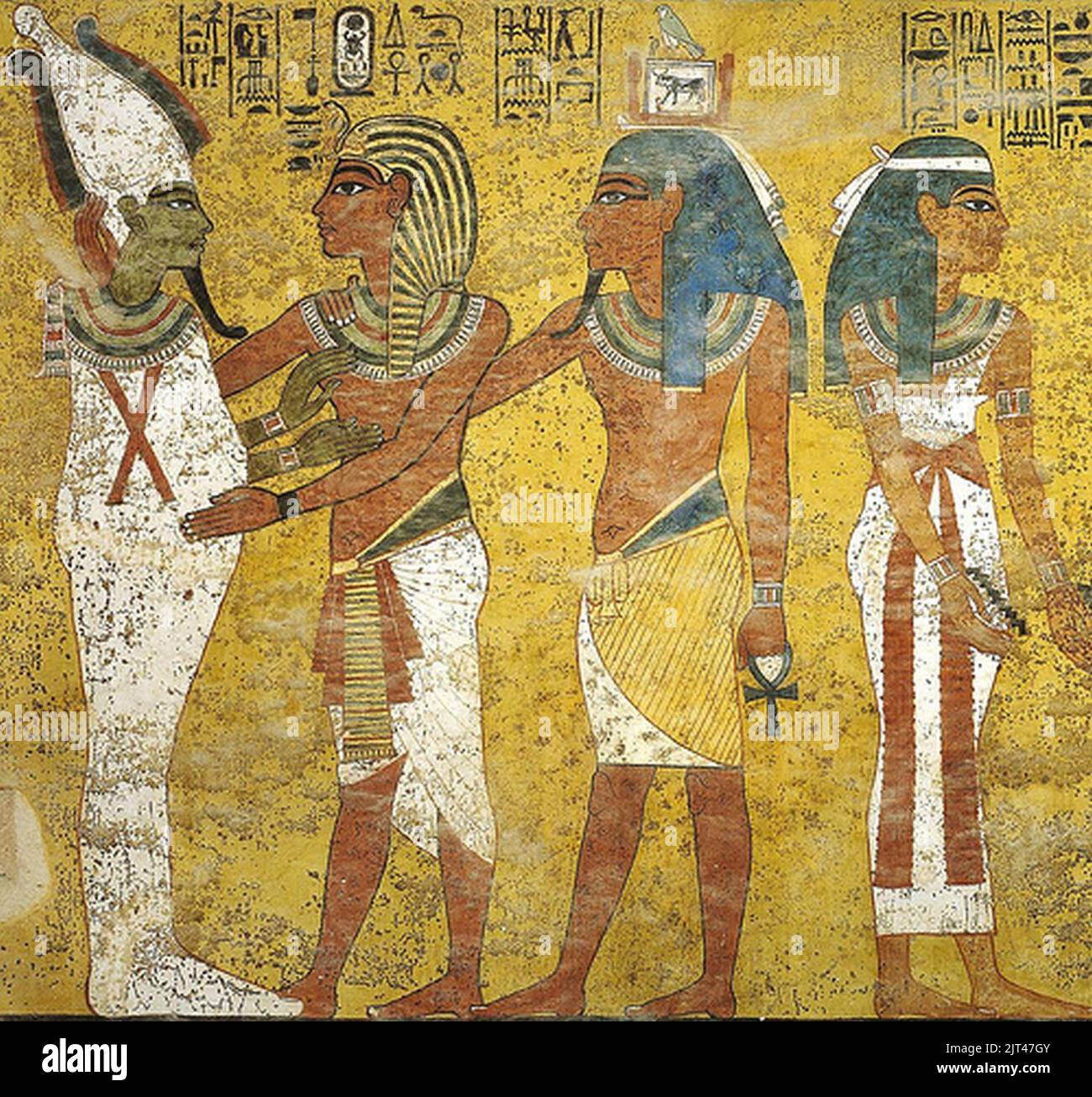 Tutankhamun embraces Osiris Stock Photo - Alamy