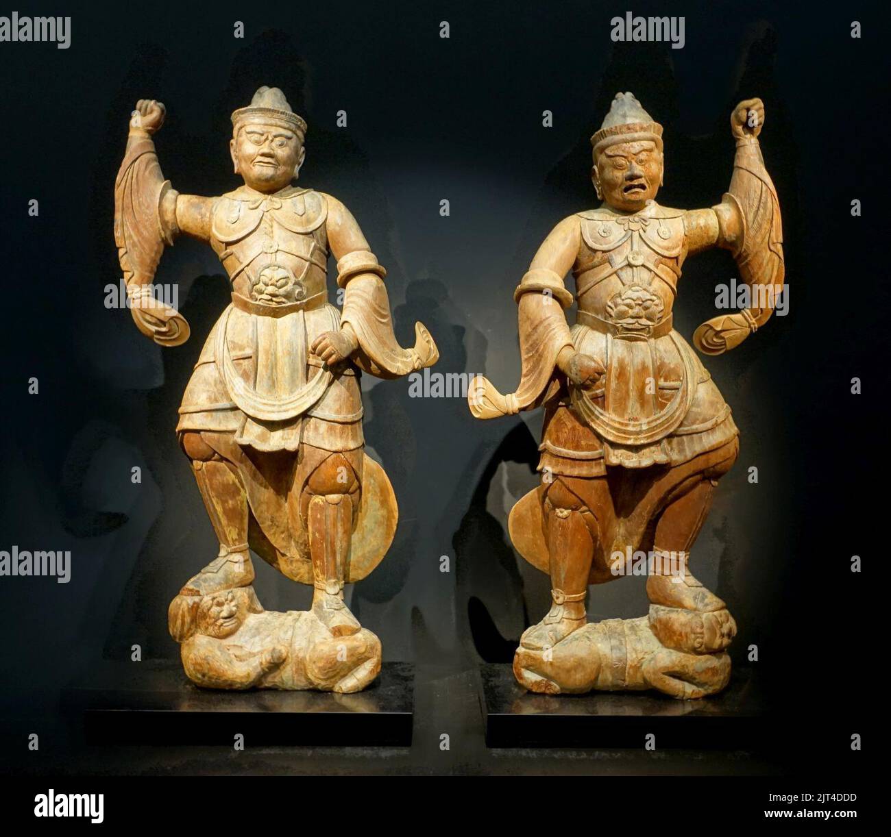 Two heavenly kings, from Chorakuji, Kyotanbe-cho, Funai-gun, Kyoto ...